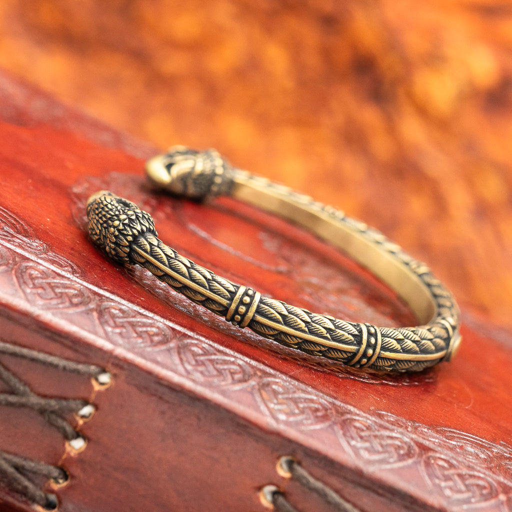 Vedrfolnir Bronze Arm Ring – Skullvikings