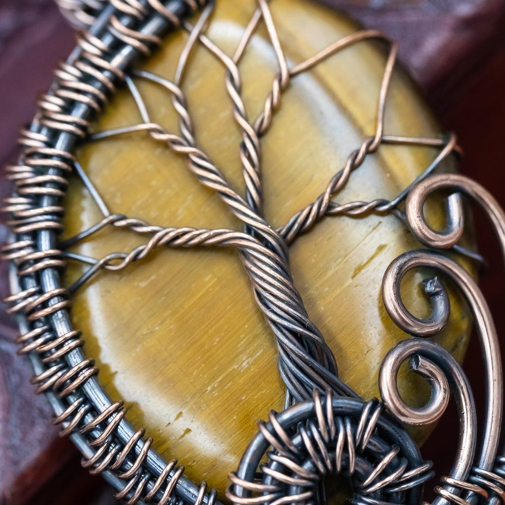 Yggdrasill (Tree of Life) on chain – Skullvikings