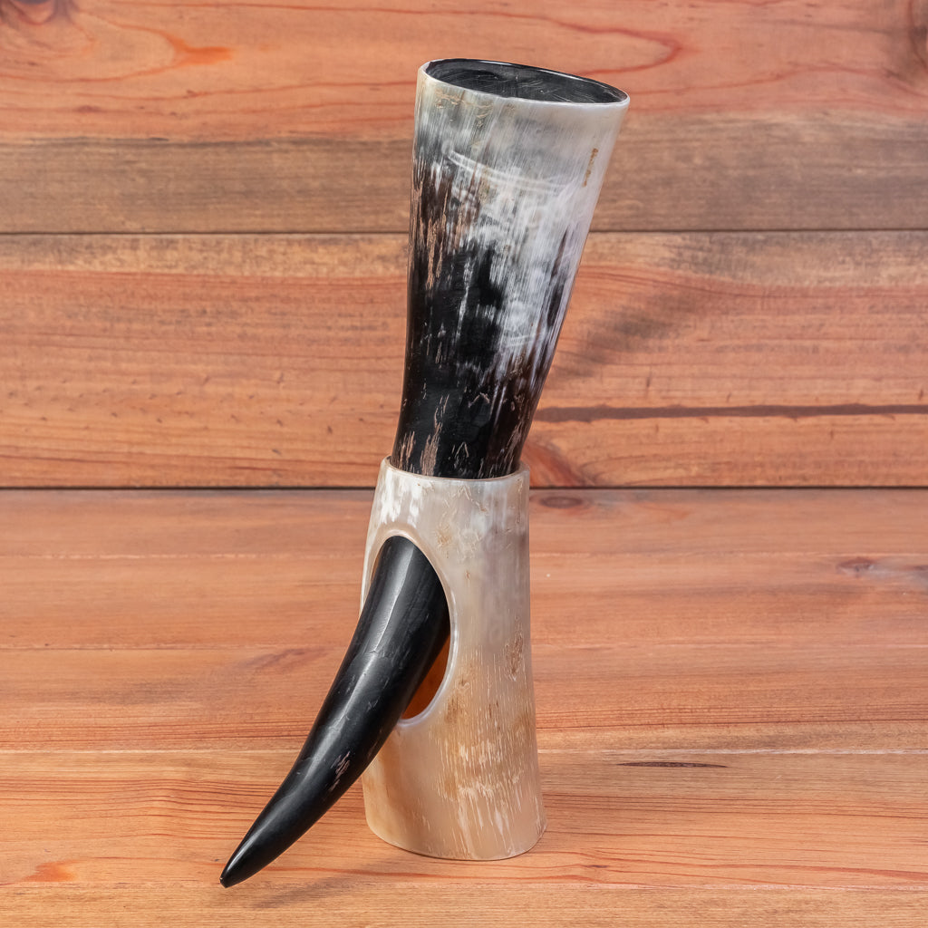Rugged Drinking Horn + Horn Stand (XL) – Skullvikings