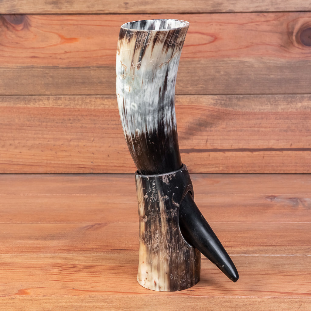 Rugged Drinking Horn + Horn Stand (XL) – Skullvikings