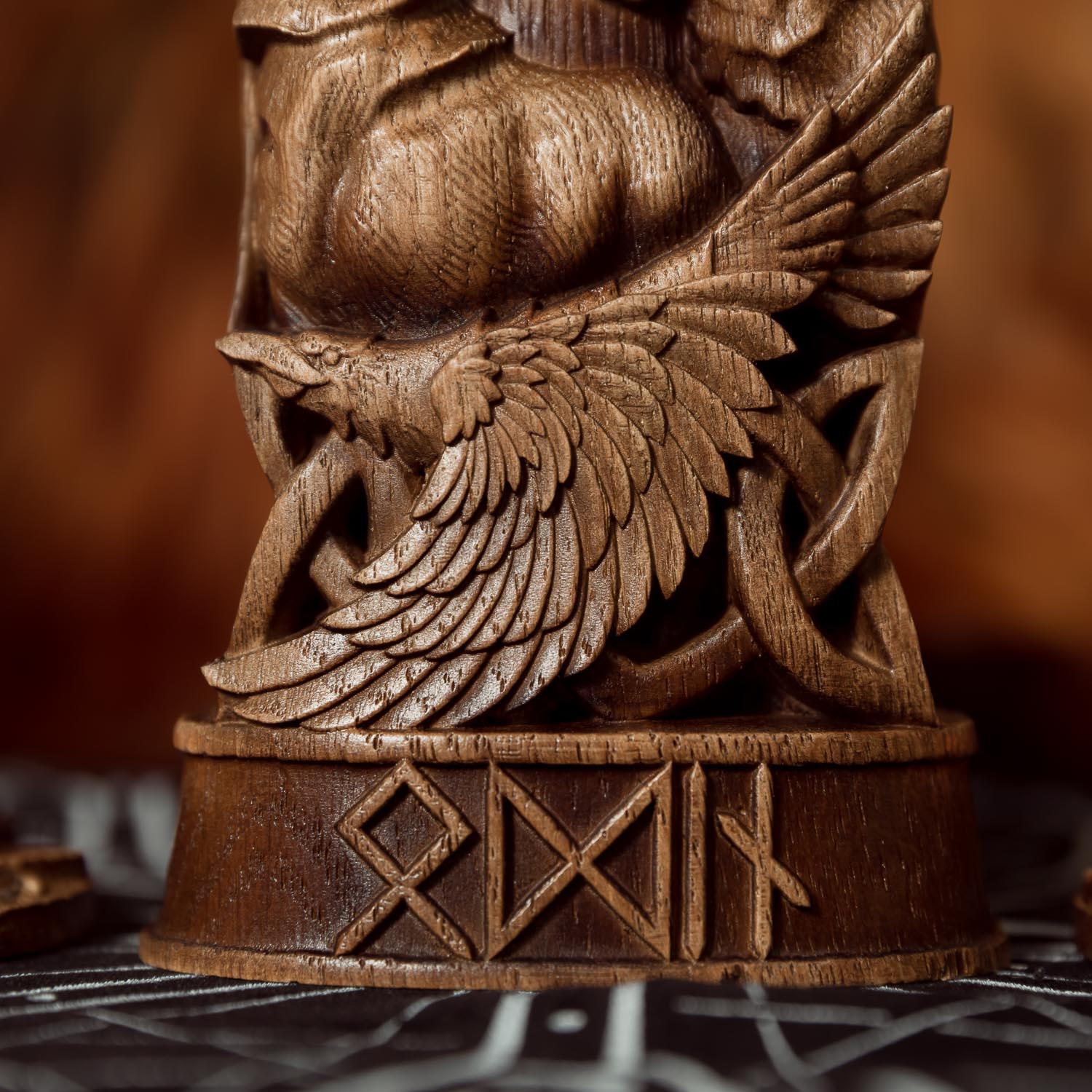 Estatua Antiga De Odin